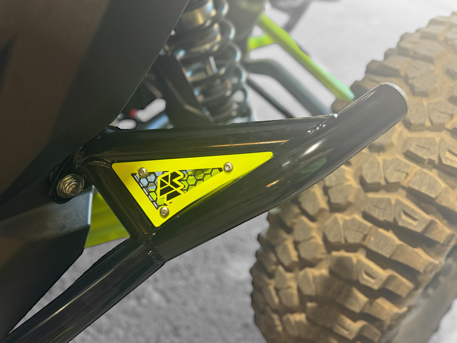 Turbo R/ PRO S - 4 Seater Tree Kickers – L&W Fab